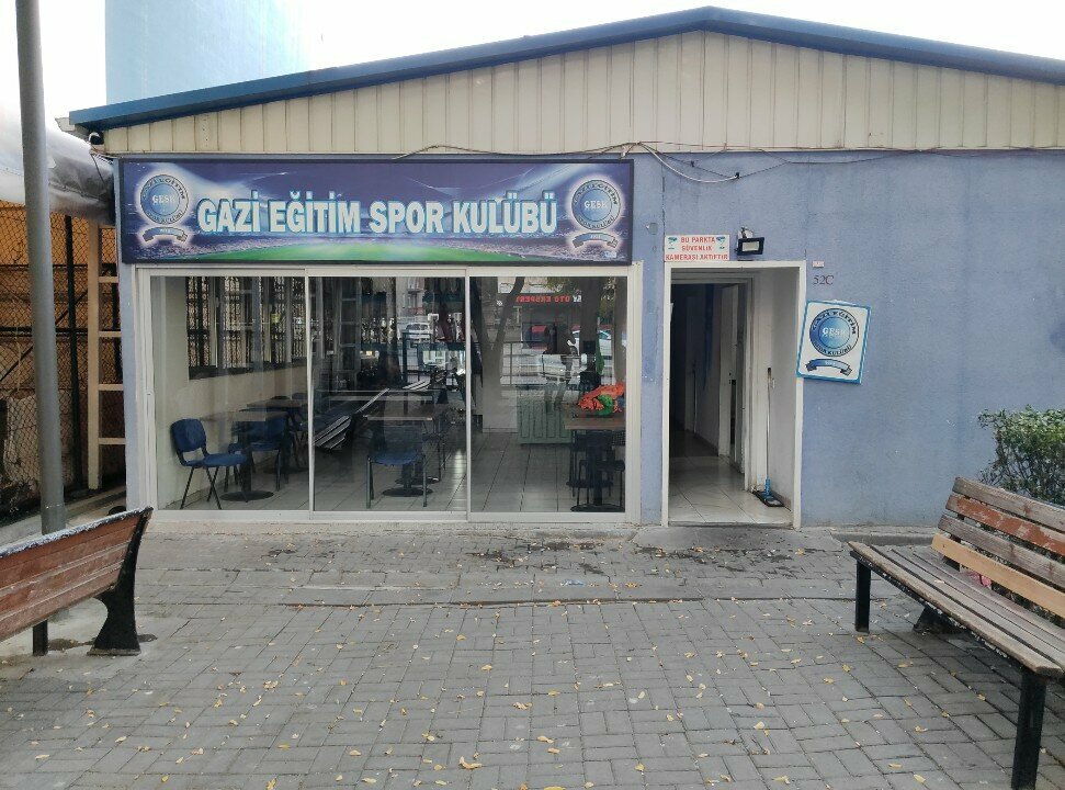 Çok amaçlı spor tesisleri Gazi Eğitim Spor Kulübü, Ankara, foto