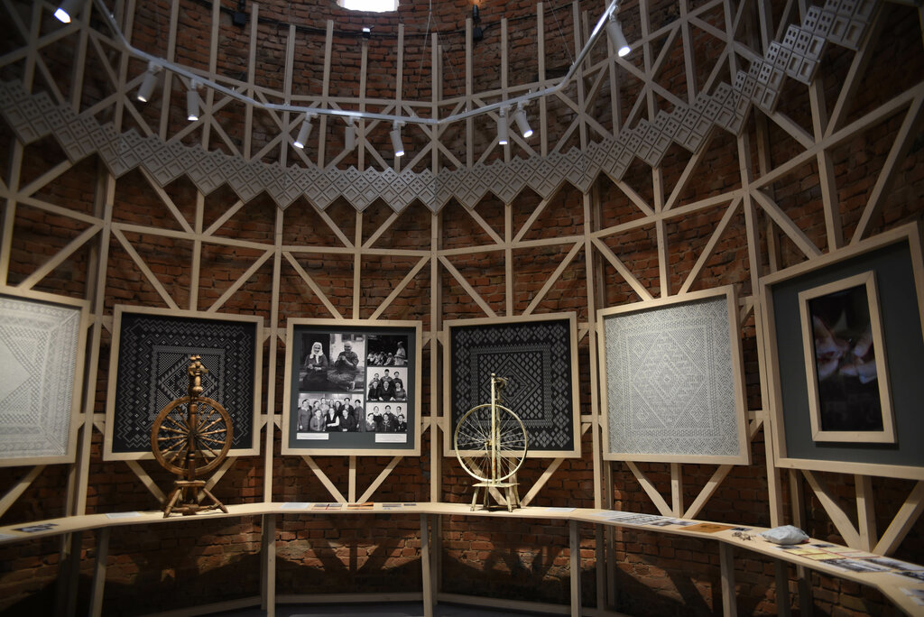 Müzeler ve sanat galerileri Музей В.С. Черномырдина, Башня сельпрома, Orenburgskaya oblastı, foto
