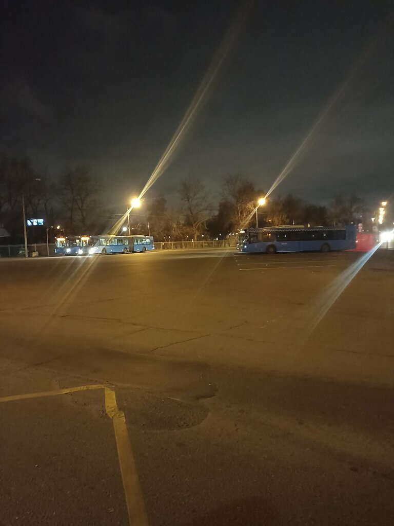 Toplu taşıma yönetimi ve bakımı Конечная автобусная станция Бирюлёво Западное, Moskova, foto
