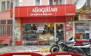 Alioğulları Çiğ Köfte ve Baklava (Balıkesir, Dursunbey, Bozyokuş Mah., Eminbey Cad., 34), fast food  Dursunbey'den