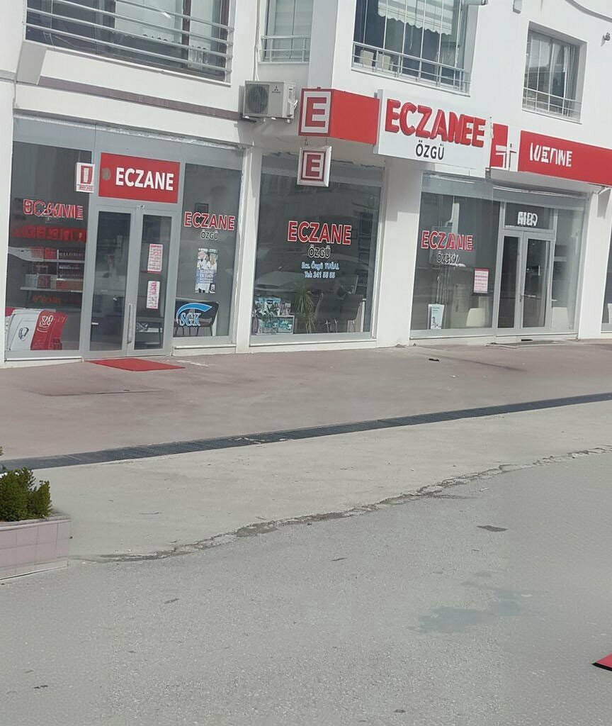 Eczaneler Özgü Eczanesi, Elazığ, foto