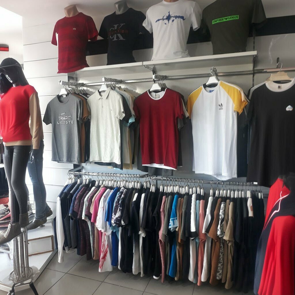 Giyim mağazası Öz AS Giyim, İstanbul, foto