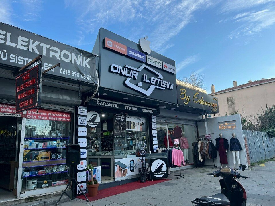 Telefon tamir servisi Onur İletişim, İstanbul, foto