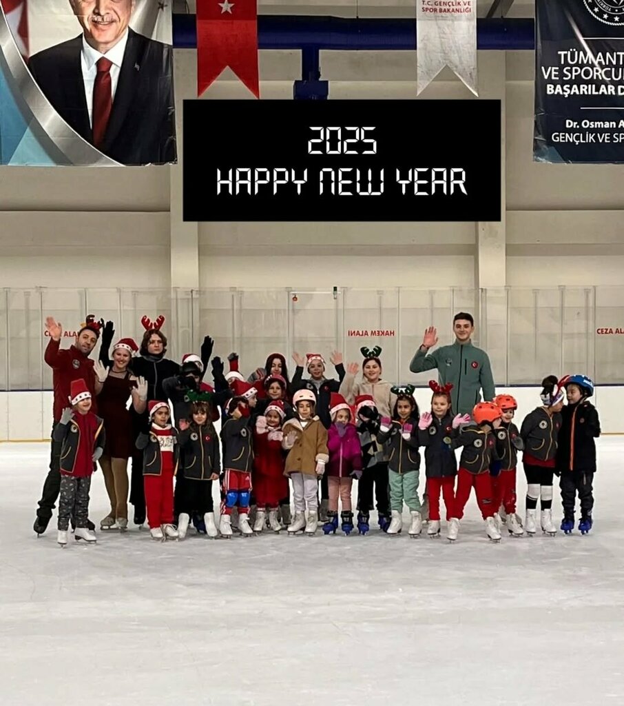 Çok amaçlı spor tesisleri Gebze Olimpik Buz Pisti, Gebze, foto