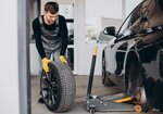 Mobile Tyre Fixer (7, Oceana Residence Street, Jumeirah, Dubai), oto lastik tamiri  Dubai'den