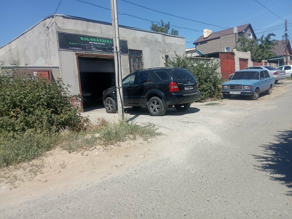 Otomobil servisi Big Brazzers, Volgograd, foto