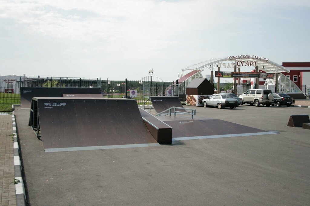 Spor alanı Скейт-парк, Novovoronej, foto