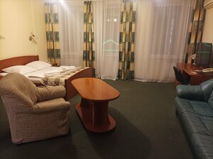 Korona (Osipenko Street No:1, Samara), otel  Samara'dan