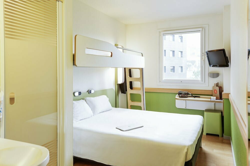 Otel Ibis budget Pontarlier, , foto