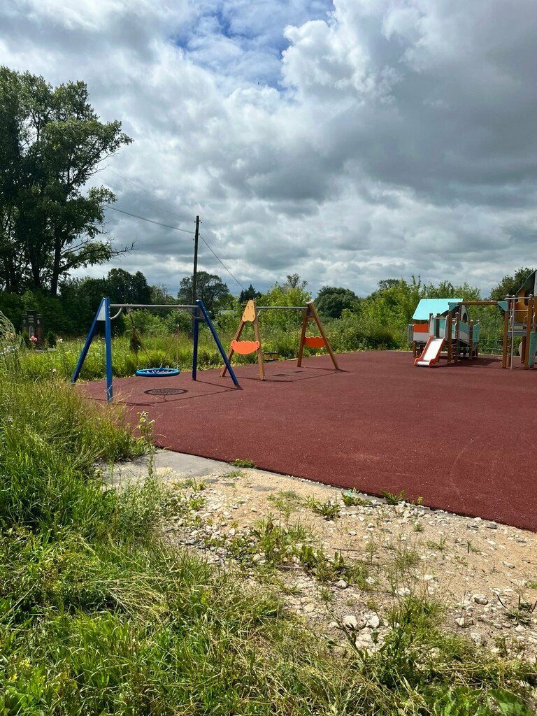 Oyun alanı Playground, İvanovskaya oblastı, foto