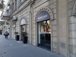 Korloff Paris (Neftchilar Avenue No:13A), kuyumcular  Bakü'den