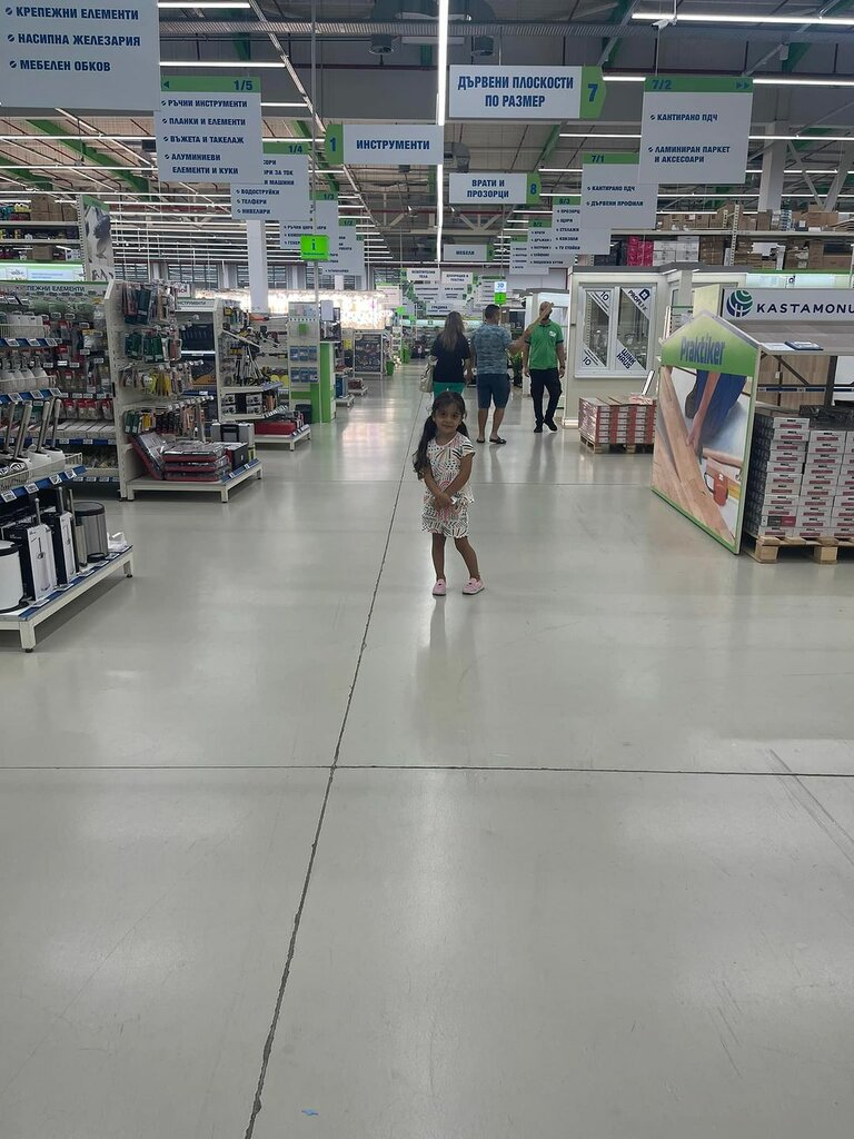 Otopark ve tamirhaneler Kral Nakliyat, Antalya, foto