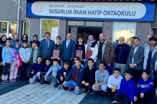Belediyeler, devlet daireleri Susurluk İlçe Müftülüğü, Susurluk, foto