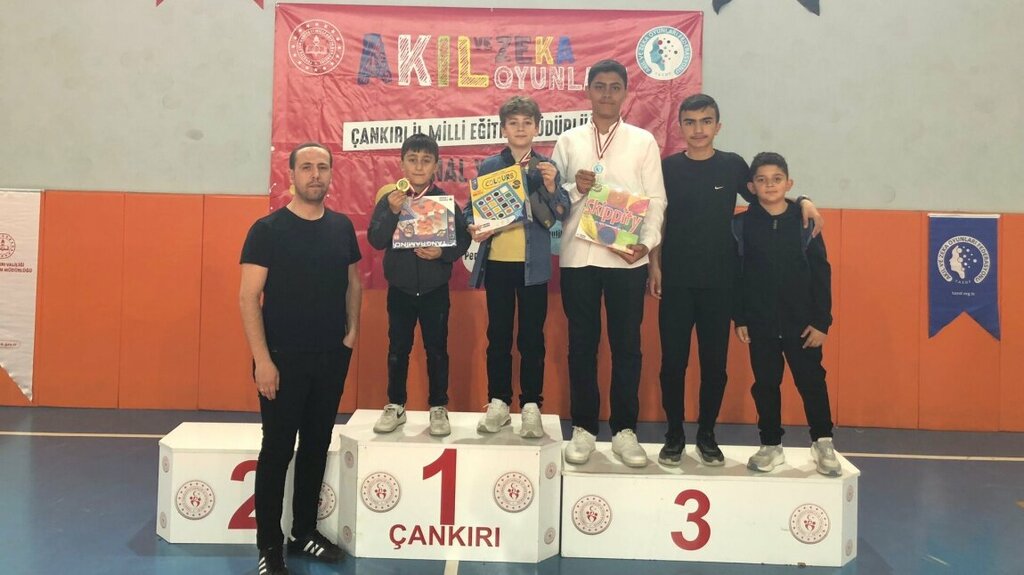 Ortaokul Şabanözü Şehit Murat Somuncu Ortaokulu, Şabanözü, foto