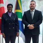 Güney Afrika Fahri Konsolosluğu (Güvenevler Mah., 1. Cad., No:133, Yenişehir, Mersin), büyükelçilikler ve konsolosluklar  Mersin'den