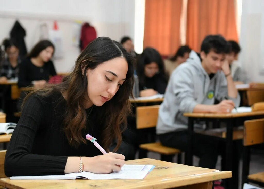 Belediyeler, devlet daireleri Seferihisar İlçe Milli Eğitim Müdürlüğü, Seferihisar, foto