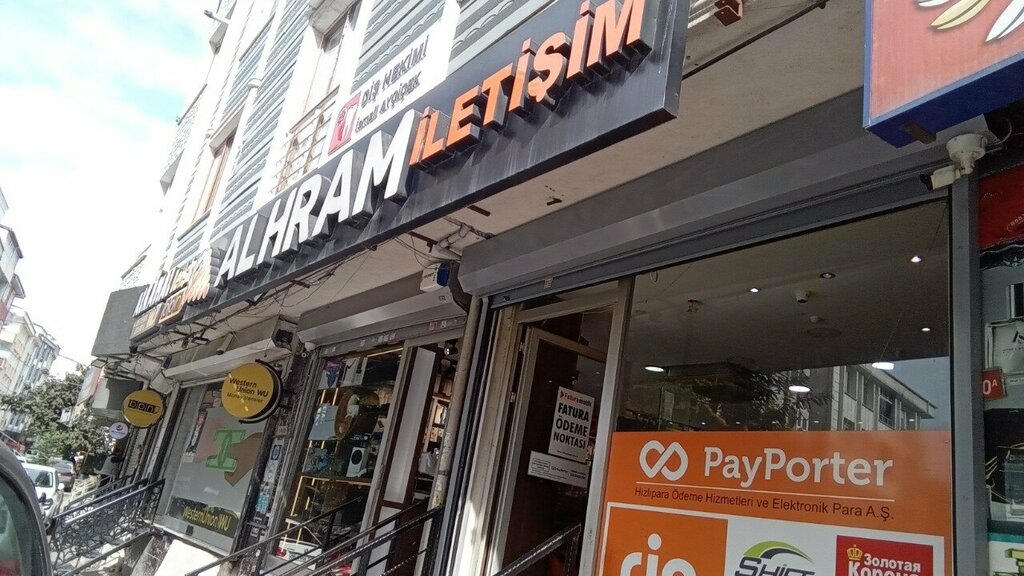 Cep telefonu ve aksesuarları satış mağazaları Alhram İletişim, İstanbul, foto