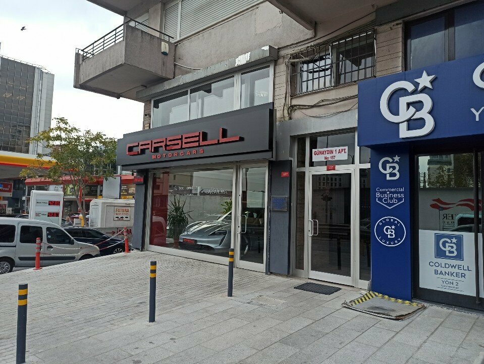 Otomobil satış galerileri Carsell Motorcars, İstanbul, foto