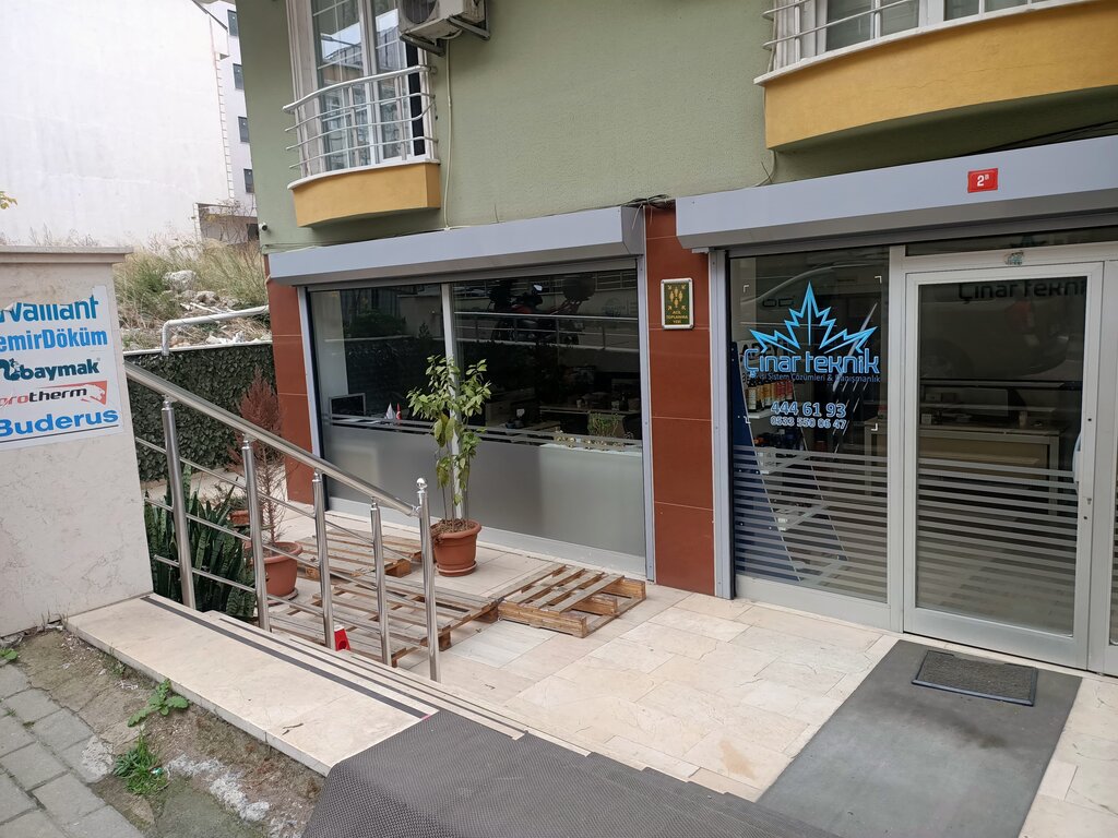 Isıtma sistemlerinin kurulumu ve bakımı Çınar Teknik, İstanbul, foto