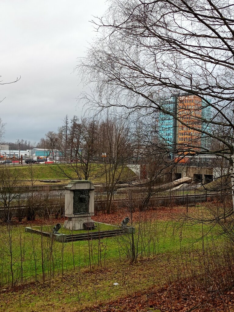 Anıt, heykel 250 лет Охтинским пороховым заводам, Saint‑Petersburg, foto