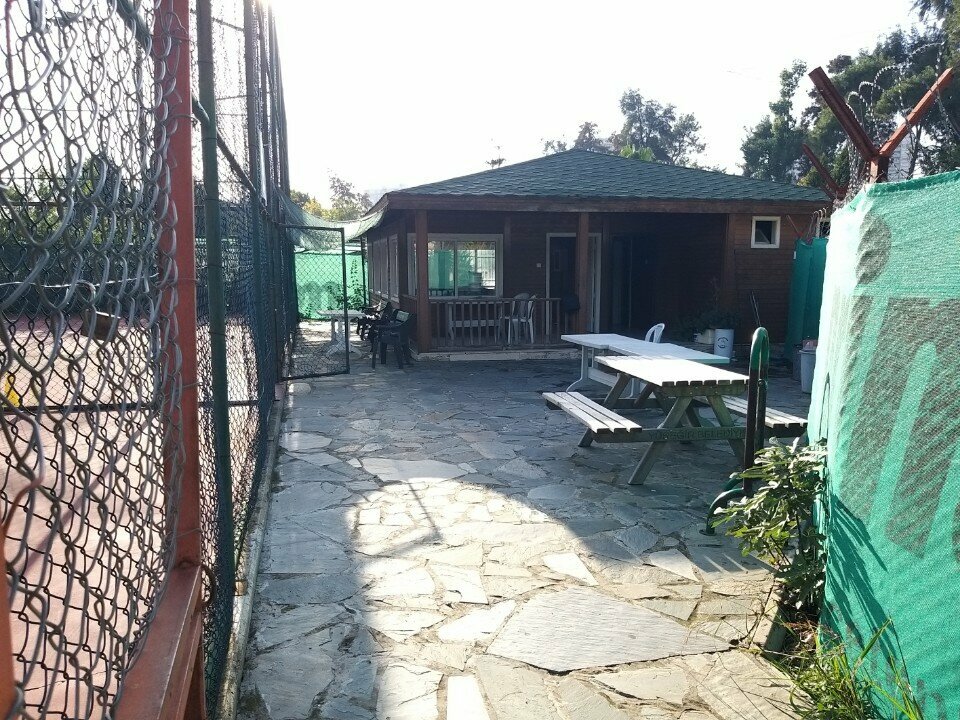 Tenis kortu Yüreğir Köprülü Şehit Jandarma Er Rasim Şevik Çocuk Parkı Tenis Kortu, Adana, foto