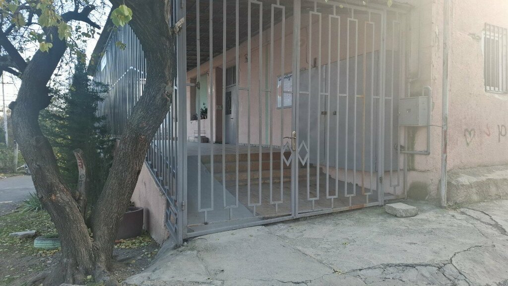 Ortaokul Abkhazeti Public School № 2, Tiflis, foto