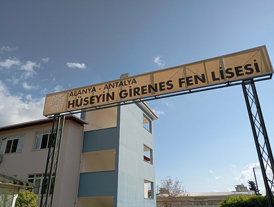 Lise Hüseyin Girenes Fen Lisesi, Alanya, foto