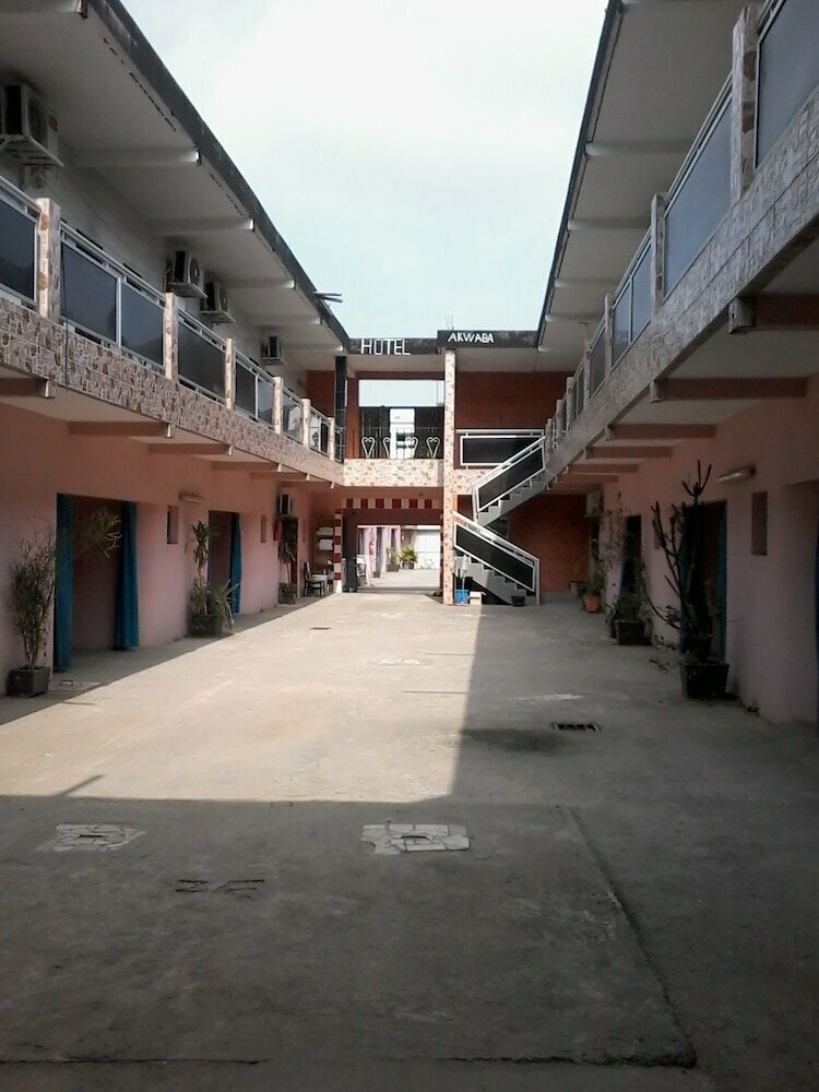 Otel Hôtel Akwaba, Abican, foto
