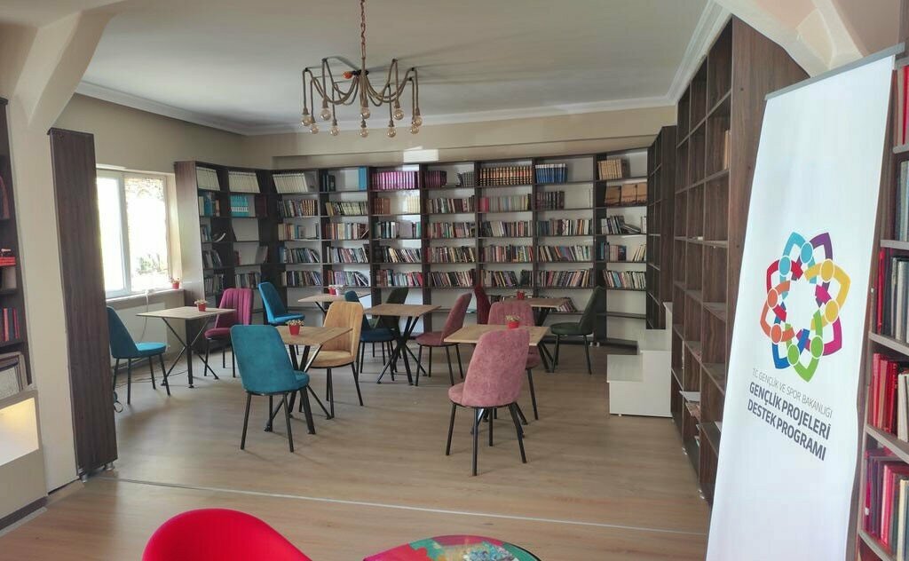 Yurtlar Özel Meriç Erkek Öğrenci Yurdu, Manisa, foto