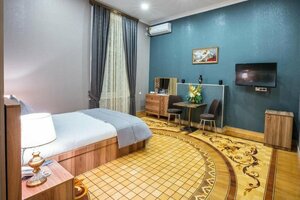 Prestige (Mirzе Ibrahimov Street No:5), otel  Bakü'den