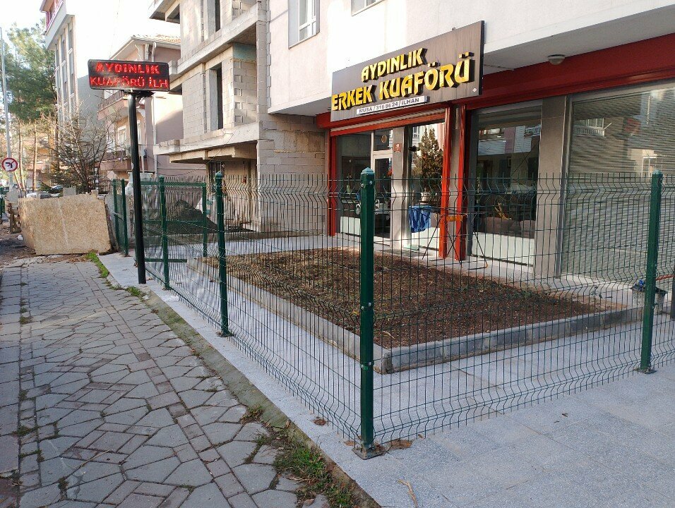 Berberler Aydınlık Erkek Kuaförü, Ankara, foto
