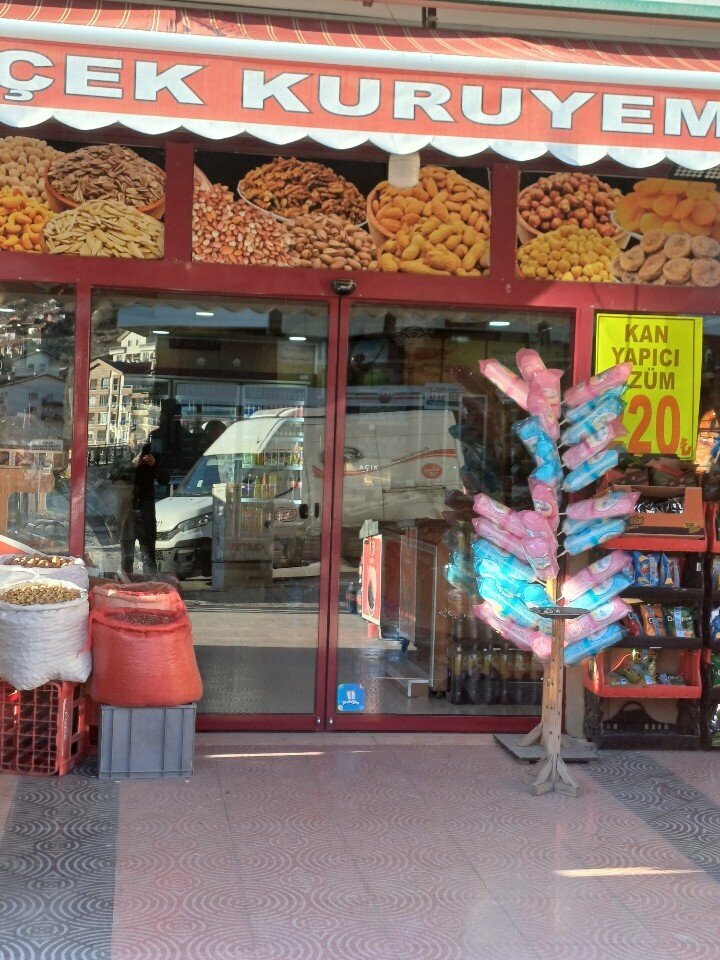 Kuruyemiş, atıştırmalık, kuru meyve Çiçek Kuruyemiş, Ankara, foto