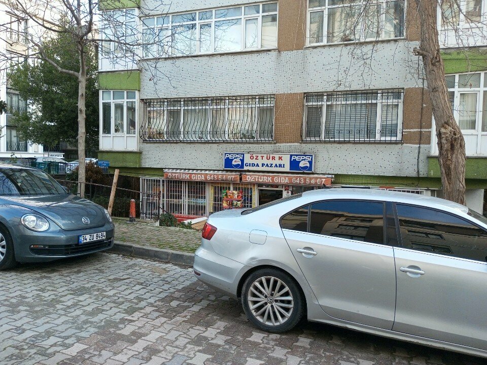 Hipermarket Öztürk Gıda Pazarı, İstanbul, foto