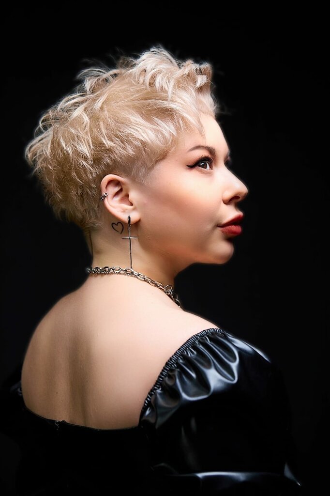 Berberler Barber Alla Popova, Yekaterinburg, foto