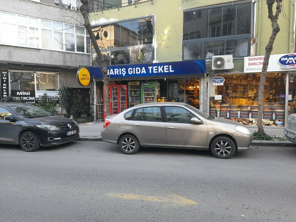 Market Barış Gıda & Tekel, İstanbul, foto