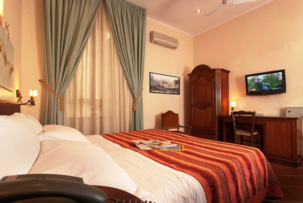 Otel Toledo Hotel, Napoli, foto