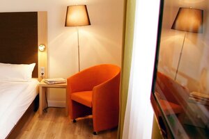 Apartmenthotel Kaiser Karl (Vorgebirgsstraße No:56, Bonn), otel  Bonn'dan