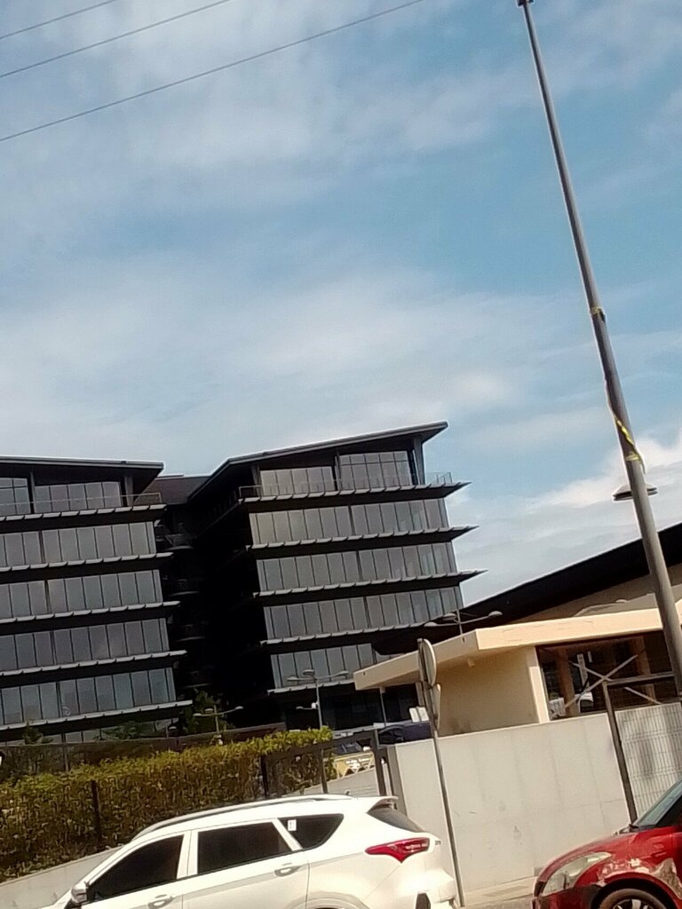 Bilgisayar mağazaları Digital Factory Angola, Loanda, foto