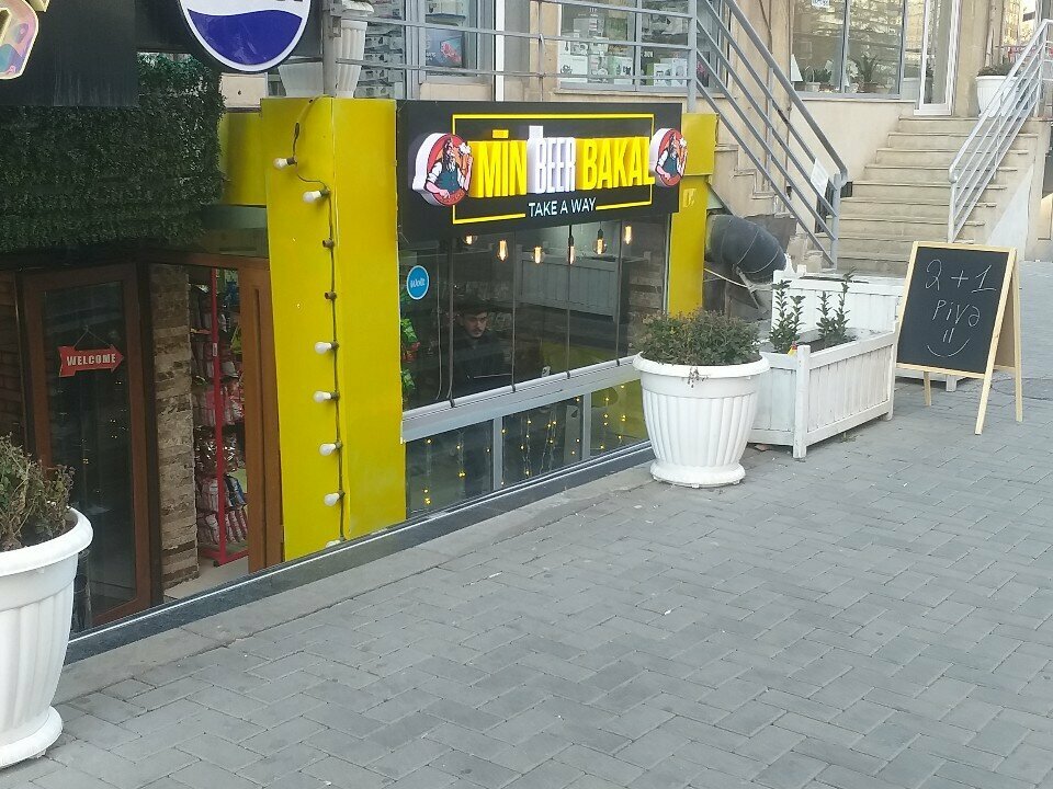 Pub Min Beer Bakal, Bakü, foto