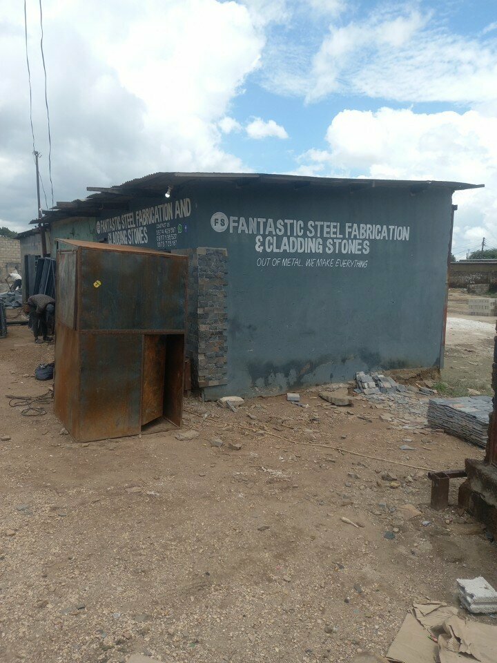 Kaplama malzemeleri Fantastic steels fabrication & cladding stones, Lusaka, foto