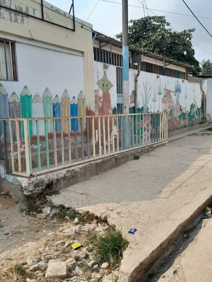 Anaokulları Centro Infantil, Loanda, foto