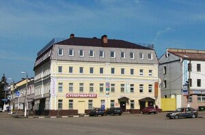 Yurevskaya (Sovetskaya ploshchad No:1), otel  Yuryev‑Polski'den