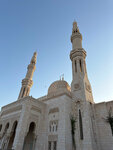 Abdullah Abdul Gafour Gargash Mosque (38, Al Mail Street, Umm Suqeim 3, Jumeirah, Dubai), cami  Dubai'den