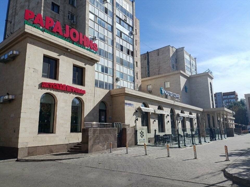 Peyzaj tasarımı Zeleny Gorod, Astana, foto