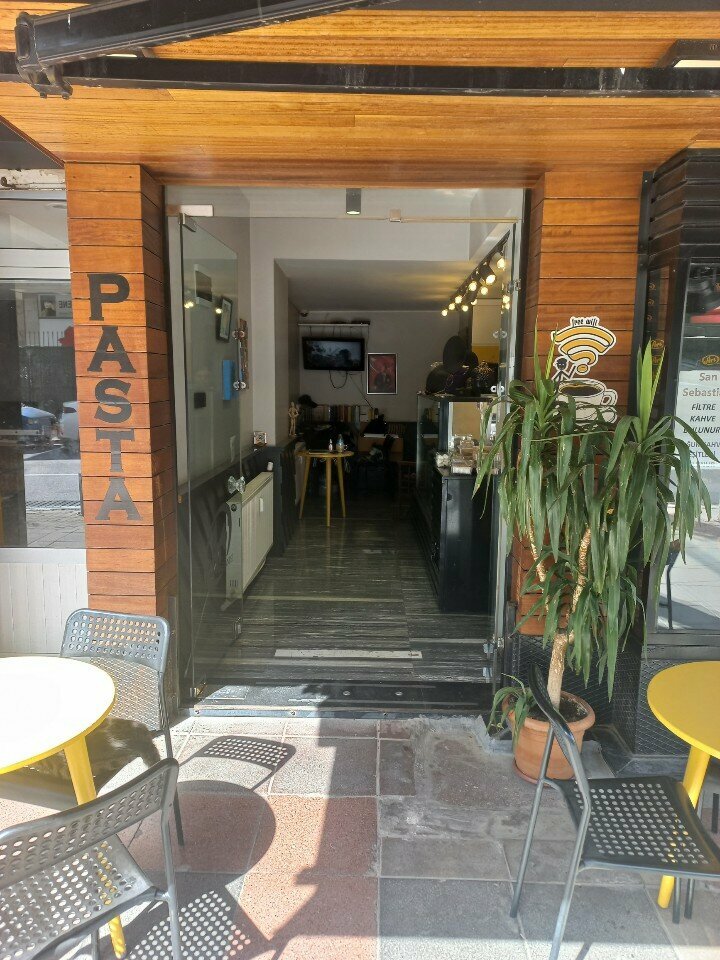 Pasta, şekerleme ve tatlı Arı Pastanesi, İzmir, foto