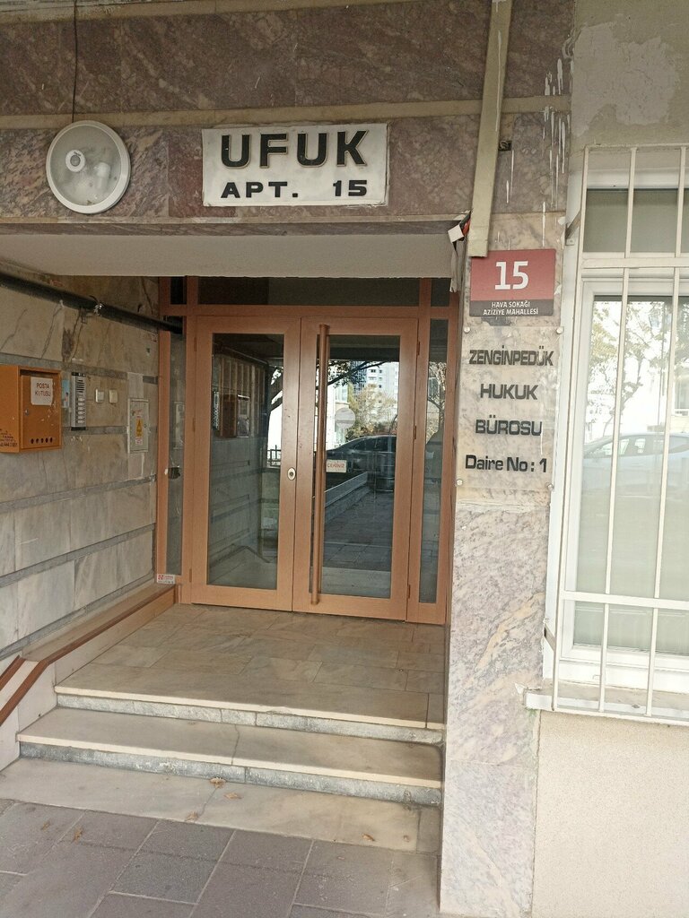 Avukatlar Serhat Zenginpedük, Ankara, foto