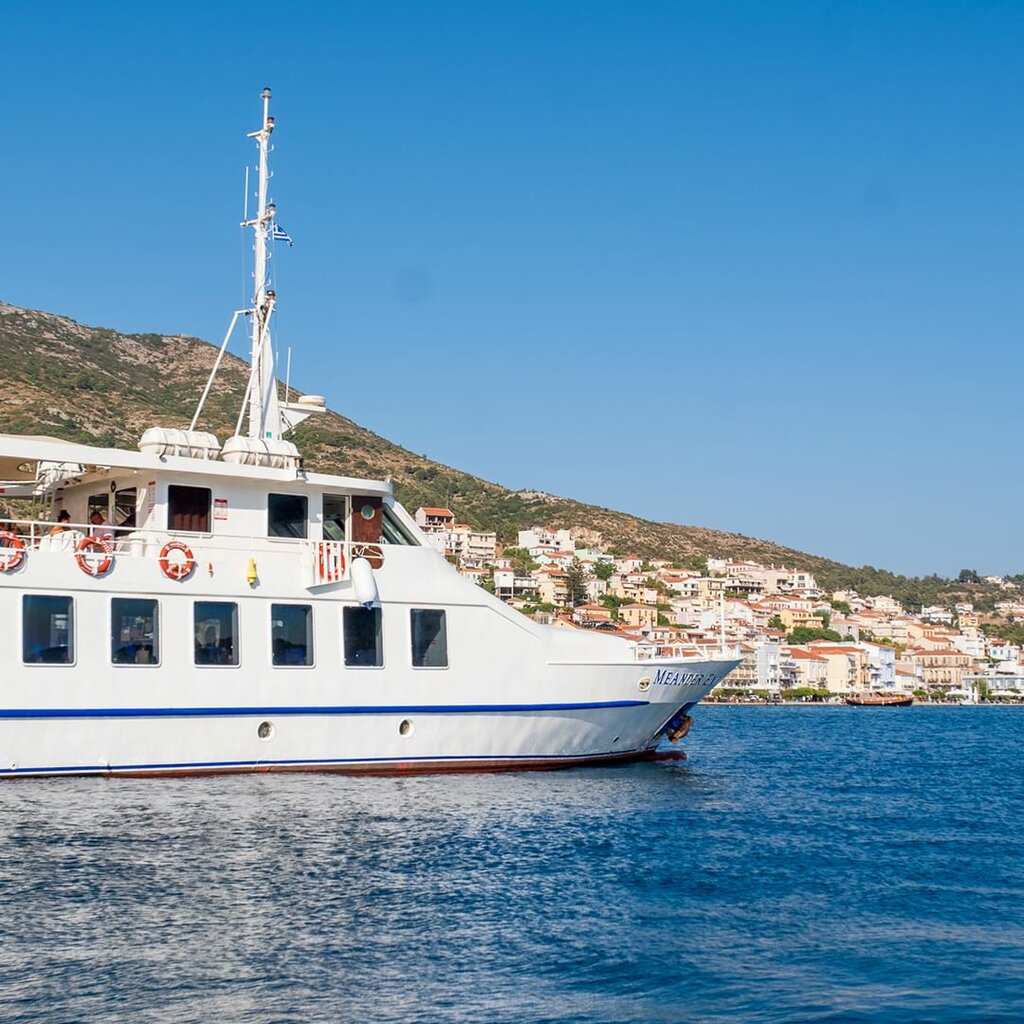 Feribot şirketi Yunan Adalarına Feribot, Kuşadası, foto