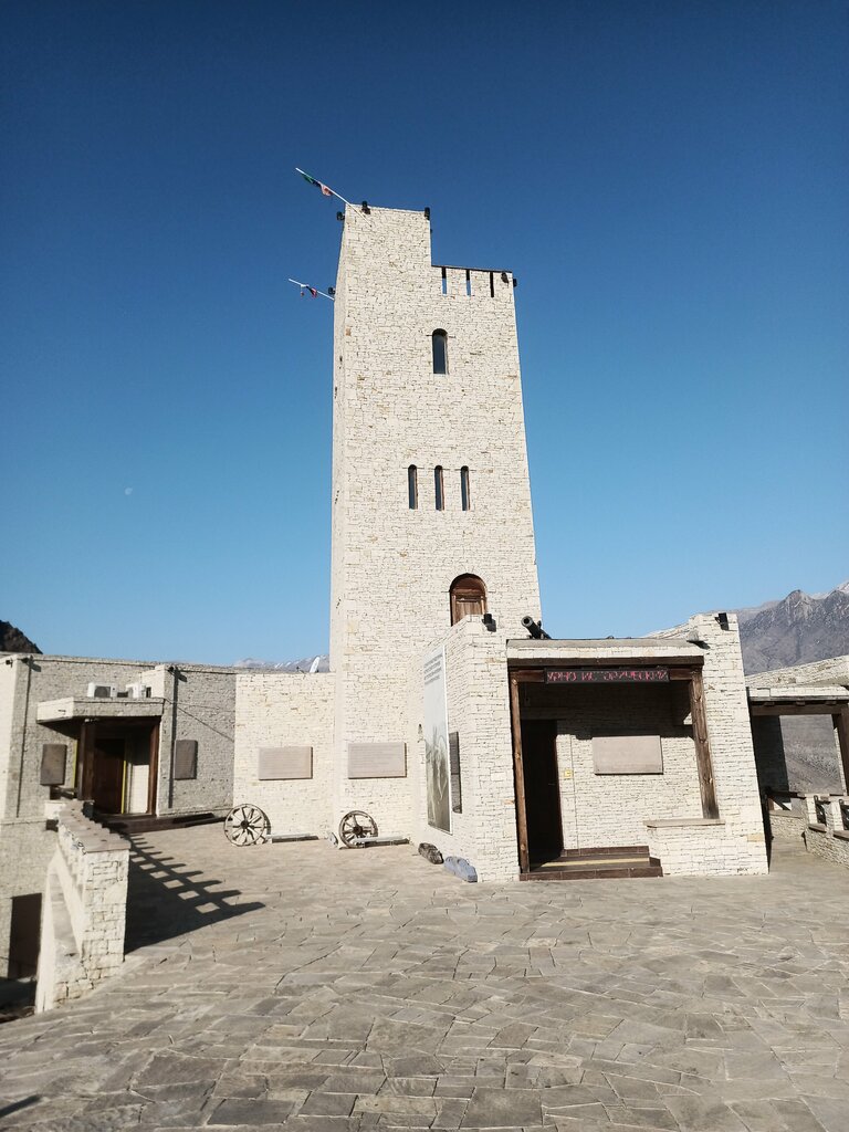 Park, sokak heykeli Открытый музей Ахульго, Dağıstan, foto