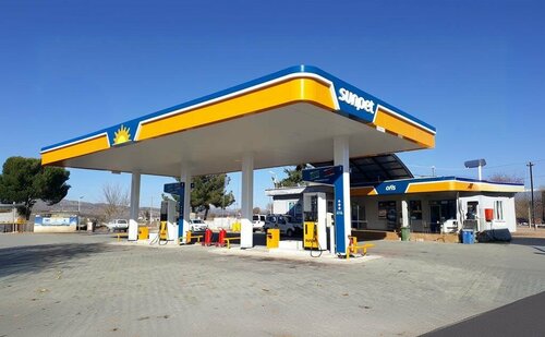 Benzin istasyonu Sunpet, Bekilli, foto