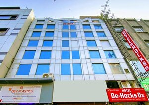 Hotel De Hocks Deluxe (Delhi, New Delhi District, Airport Express, New Delhi), otel  Delhi'den